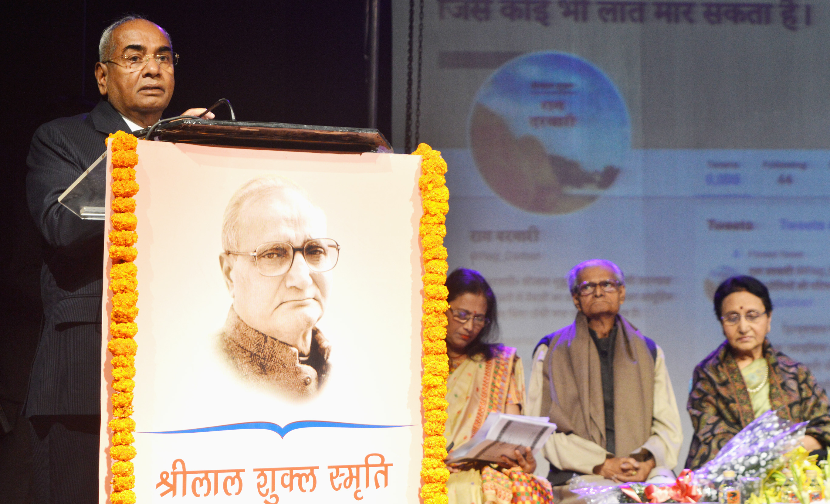 IFFCO bestows Shukla Award on Ramdev Dhurandhar | Indian Cooperative