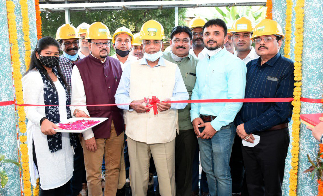 IFFCO MD displays inexhaustible energy, visits Plant after Plant