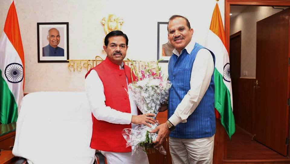 Winner Chandra Pal Takes Town By Storm Meets Minister Co operators Winner Chandra Pal Takes Town By Storm Meets Minister Co operators