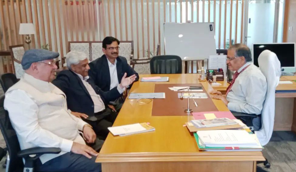 Mehta in town: Meets Kumar & attends NAFFAC meeting