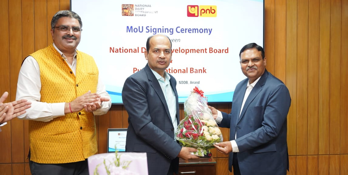 NDDB signs MoU with PNB for strengthening dairy co-ops