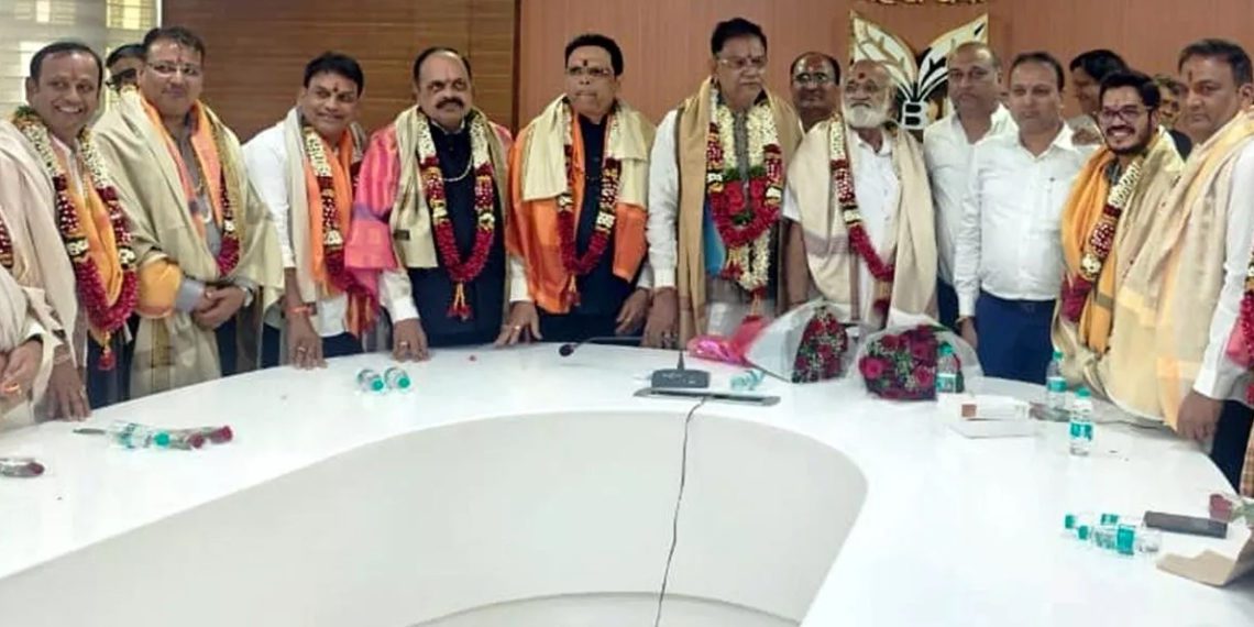 Murli Manohar Palod elected Chairman of AP Mahesh Bank