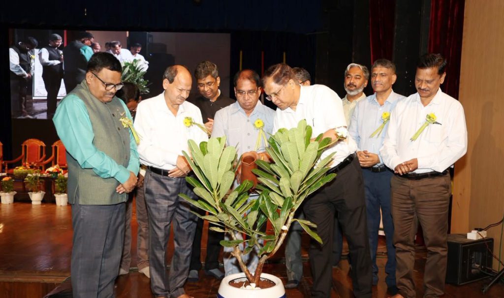 From Kashmir to Kanyakumari, Co-operatives unite for Co-op Week ...